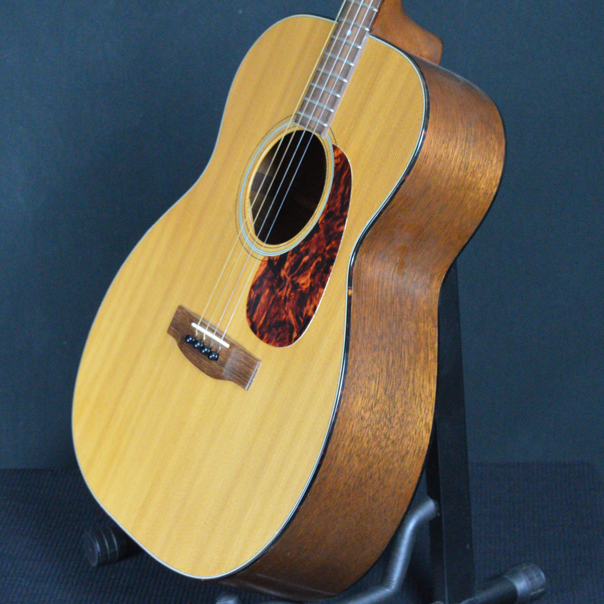1965 C.F. Martin 0-18T Tenor Guitar – Picker’s Supply
