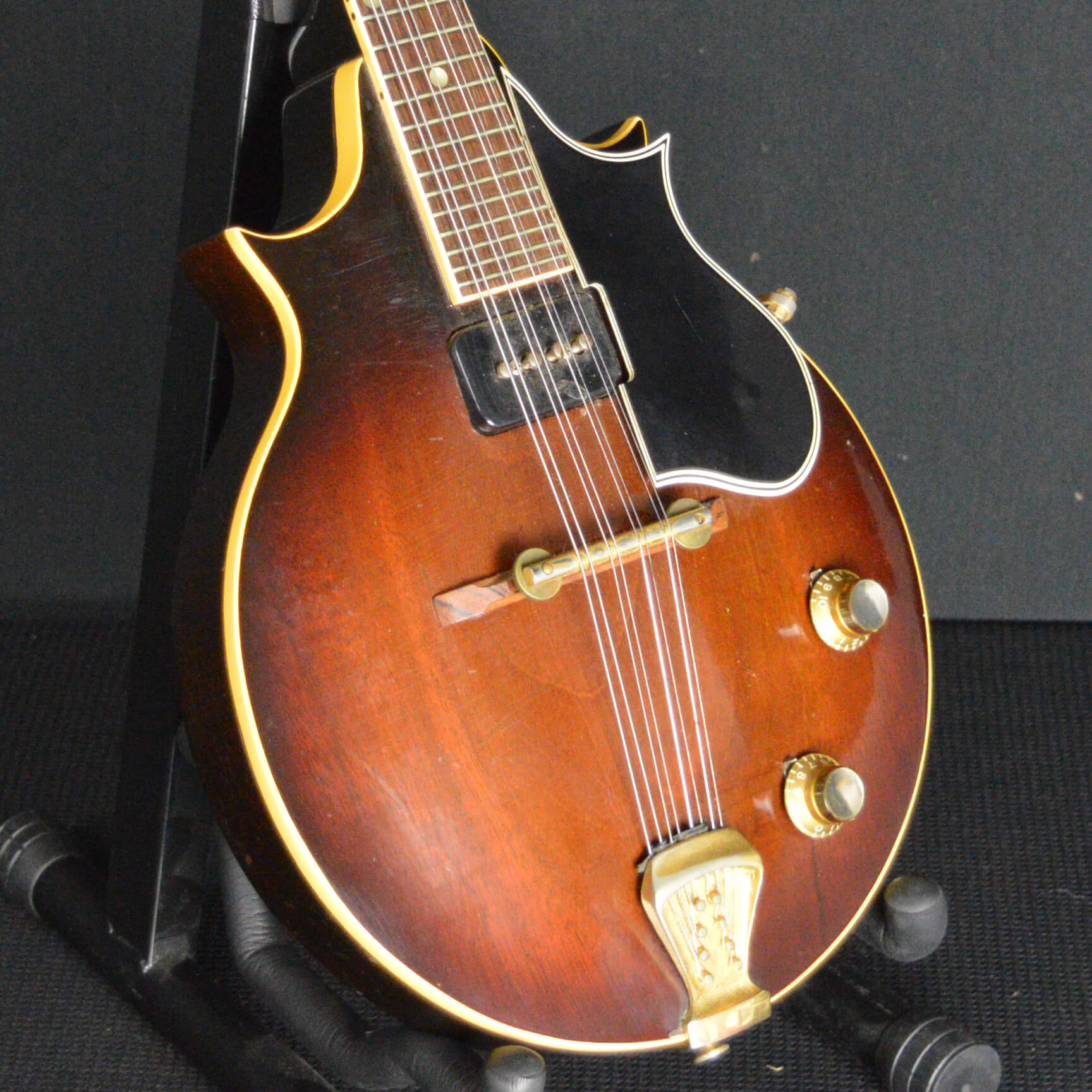 1962 Gibson EM-200 Florentine Electric Mandolin – Picker’s Supply