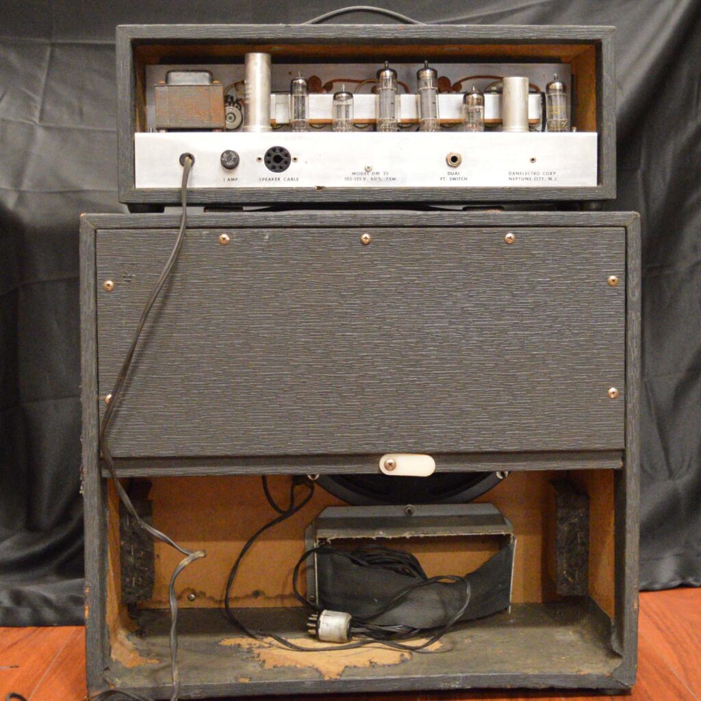 1965-67 Danelectro DM-25 Piggyback Combo Tube Amplifier | Picker's Supply
